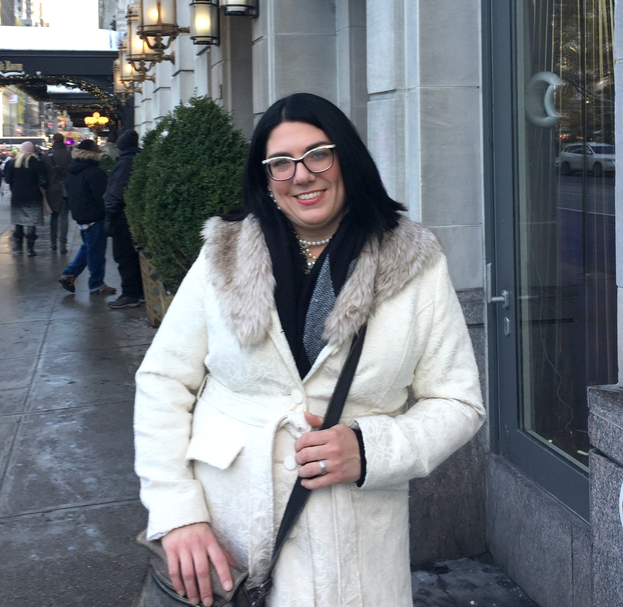 Big Boobs in the City & Link Up On the Edge #73 – Shelbee on the Edge
