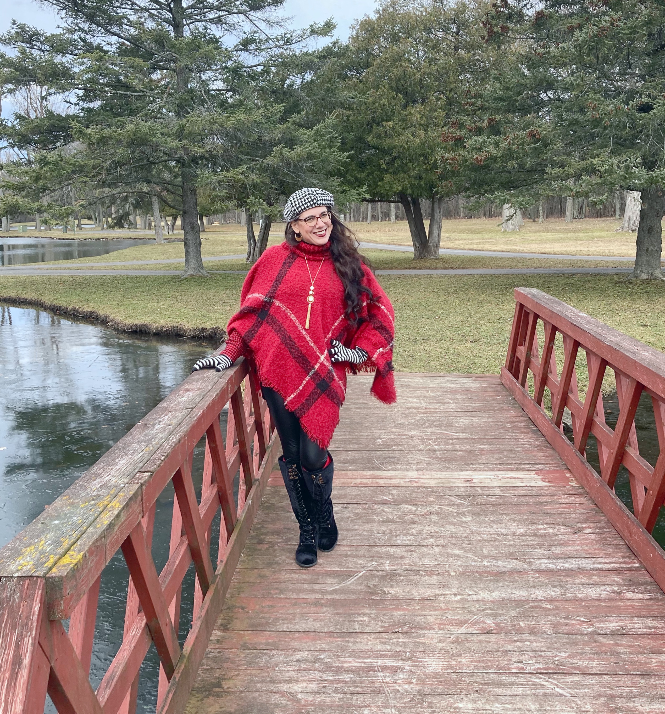 The Fab 40’s in Holiday Colors – Shelbee on the Edge