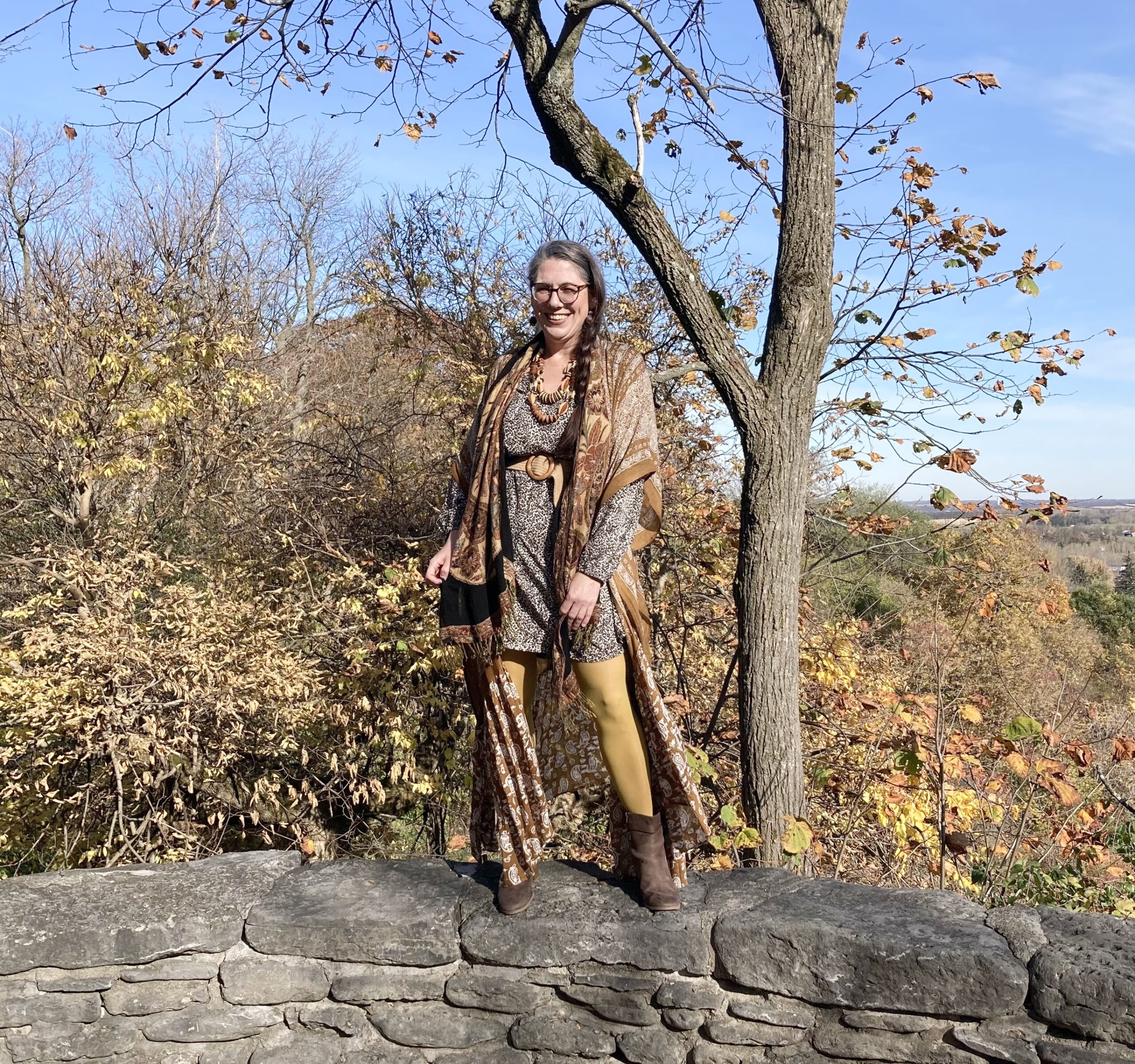 25 – Shelbee on the Edge