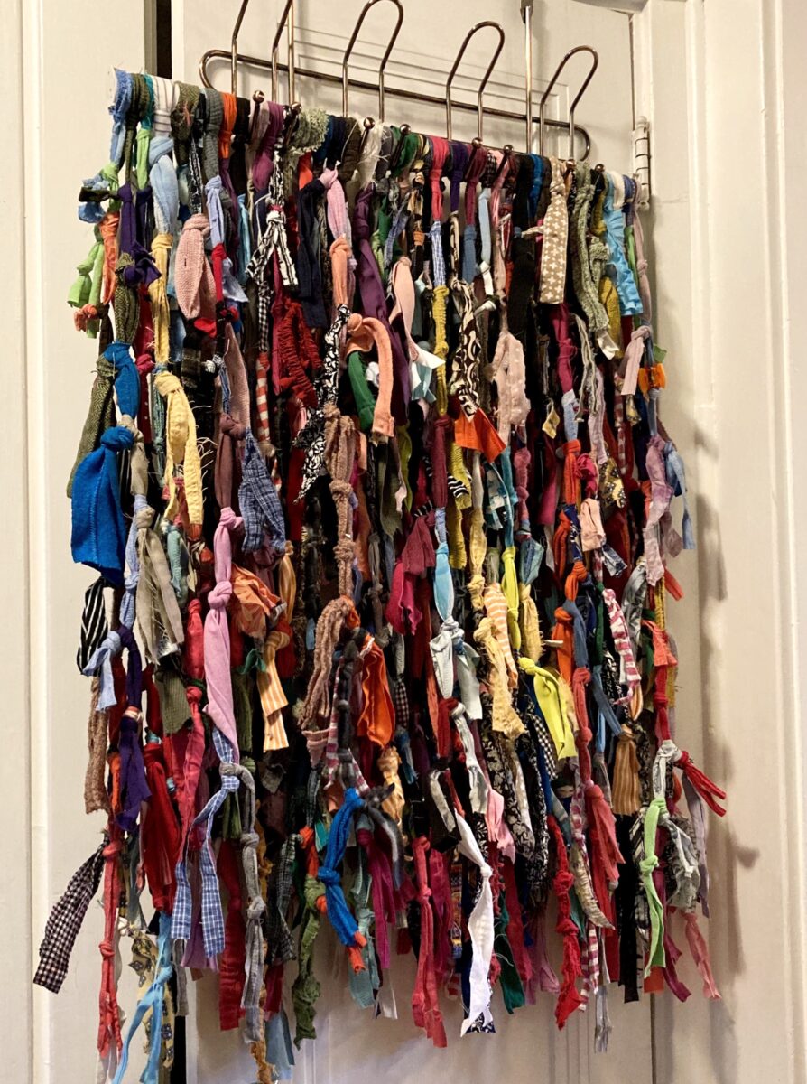 Shelbee on the Rags: “Ratatouille” Rag Curtain – Shelbee on the Edge