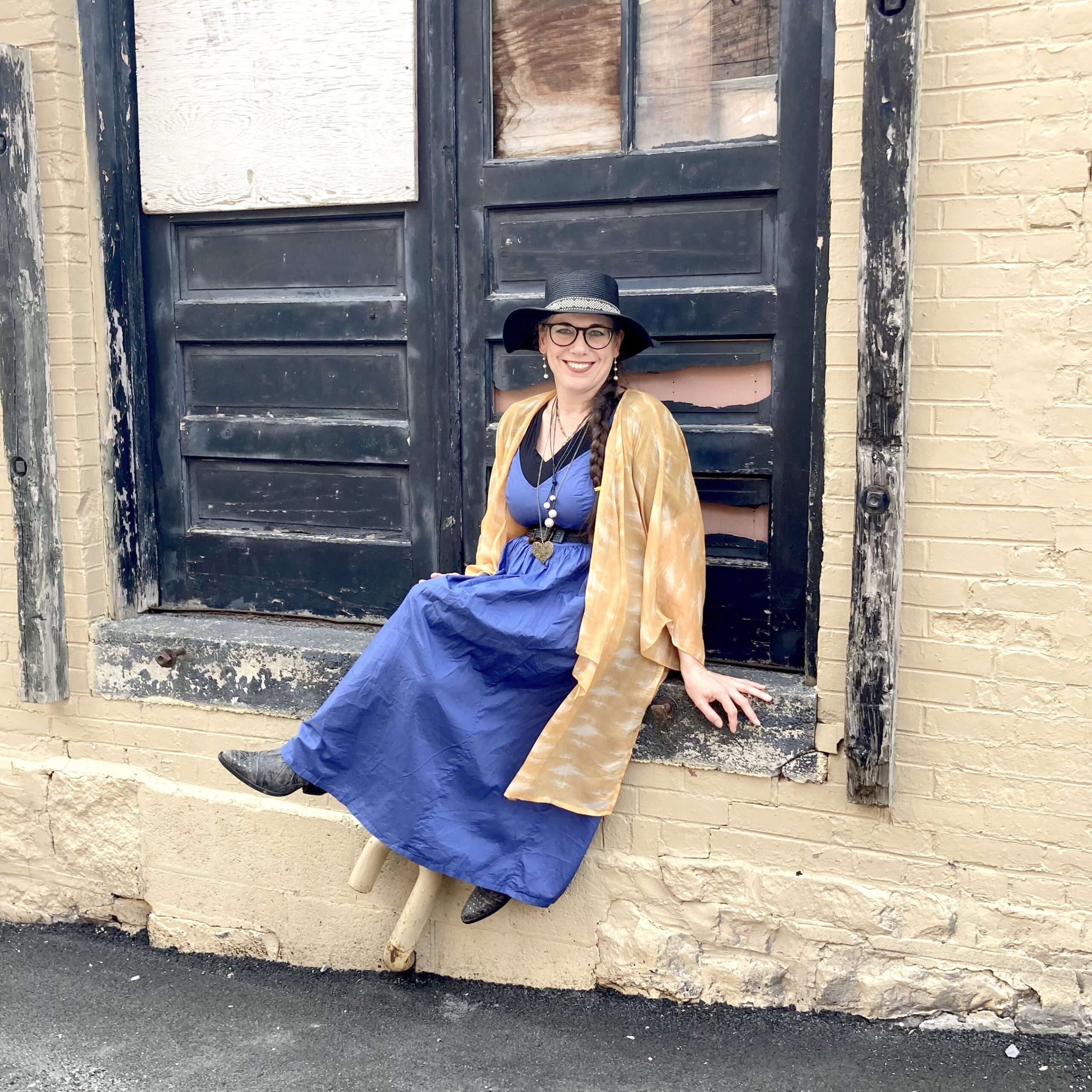 22 – Shelbee on the Edge